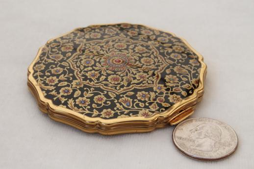 Stratton Makeup Compact | Saubhaya Makeup