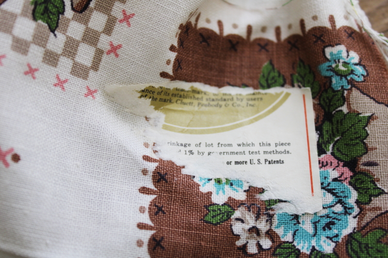 1940s 50s feed sack weave cotton fabric, pink aqua brown kitchen things ...