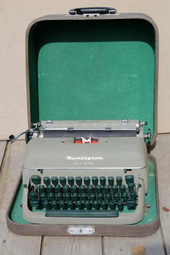 vintage Remington portable typewriter w/ tweed case, 1950s Remington ...