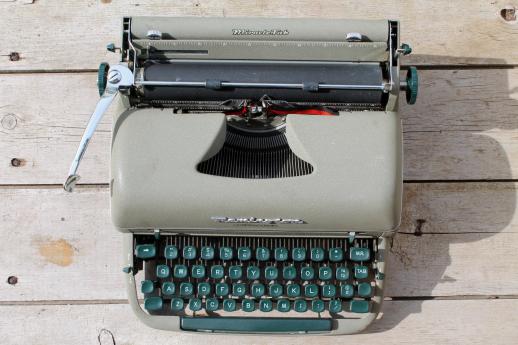 vintage Remington portable typewriter w/ tweed case, 1950s Remington ...