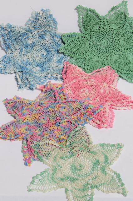 vintage colored cotton crochet lace doilies, large lot crocheted star ...